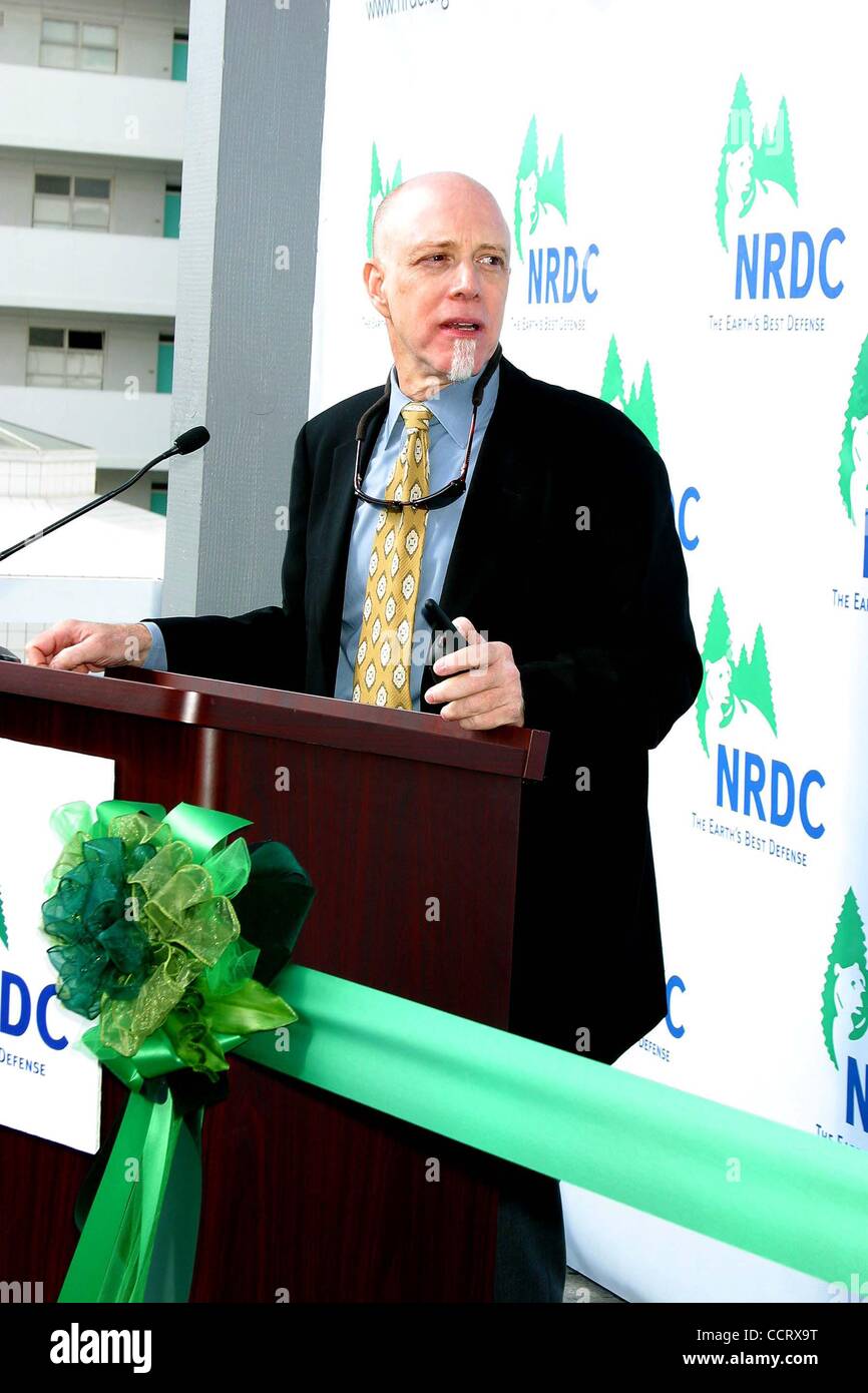 Robert redford building nrdc hi-res stock photography and images - Alamy