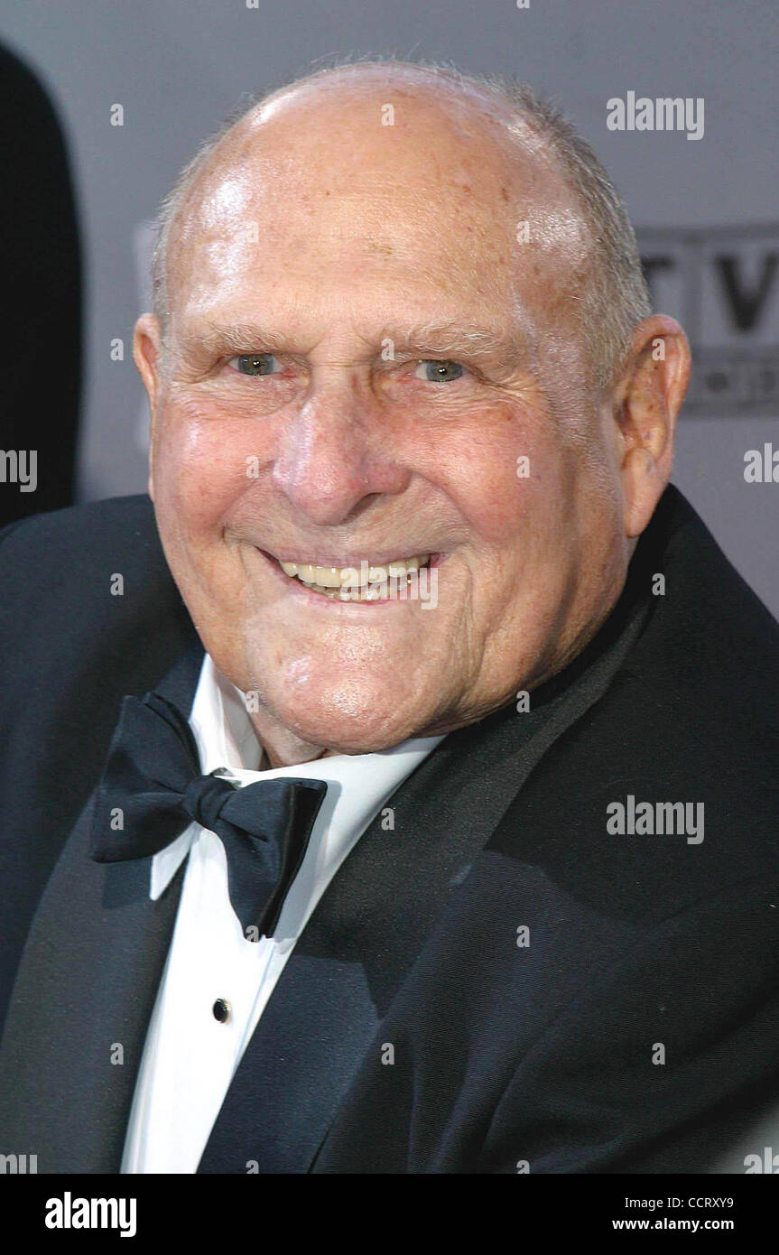 Mar. 2, 2003 - Hollywood, California, U.S. - I7454CHW.TV LAND AWARDS ...