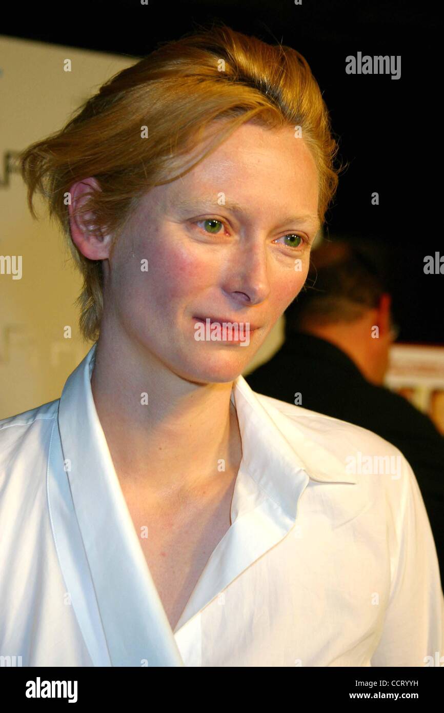 Nov. 12, 2003 - Hollywood, California, U.S. - I8176CHW.TILDA SWINTON AT ...