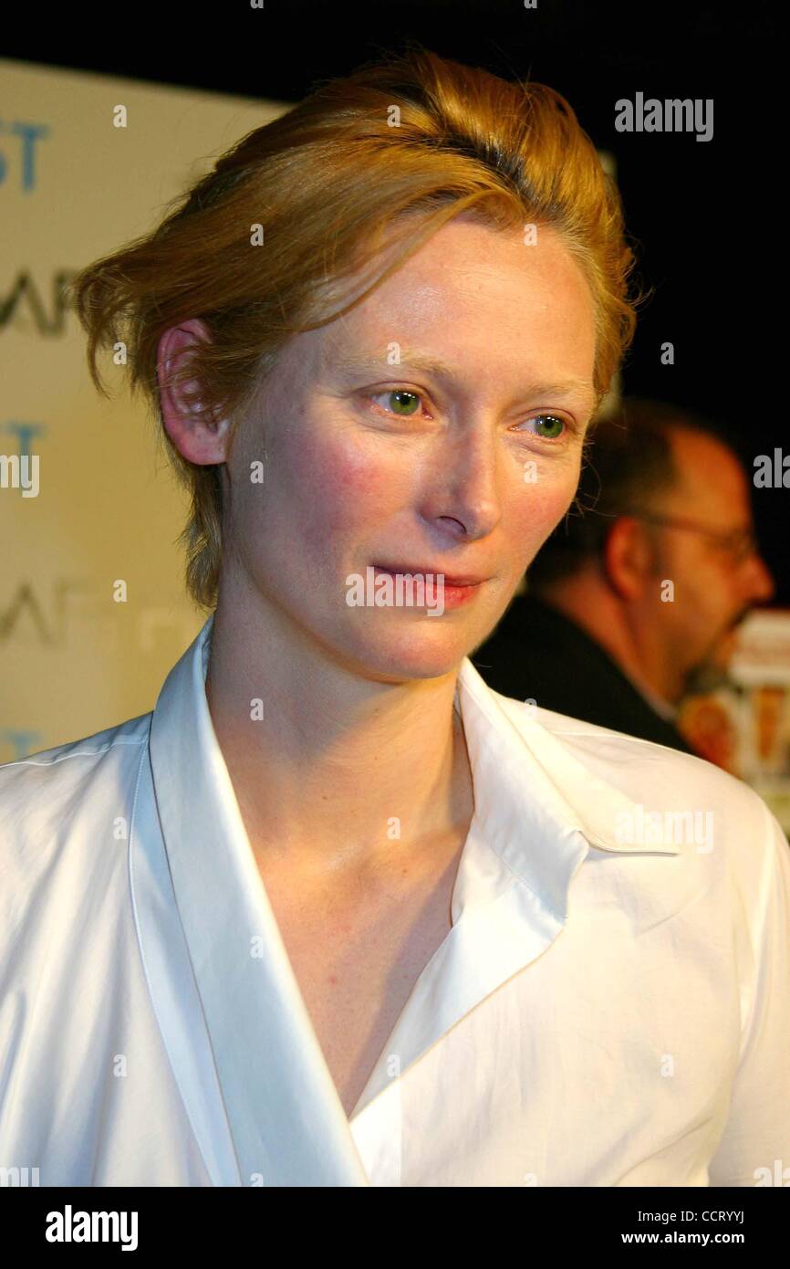 Nov. 12, 2003 - Hollywood, California, U.S. - I8176CHW.TILDA SWINTON AT ...