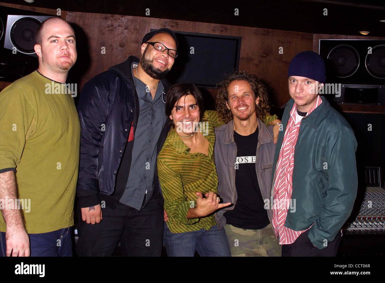 Avatar band hi-res stock photography and images - Alamy