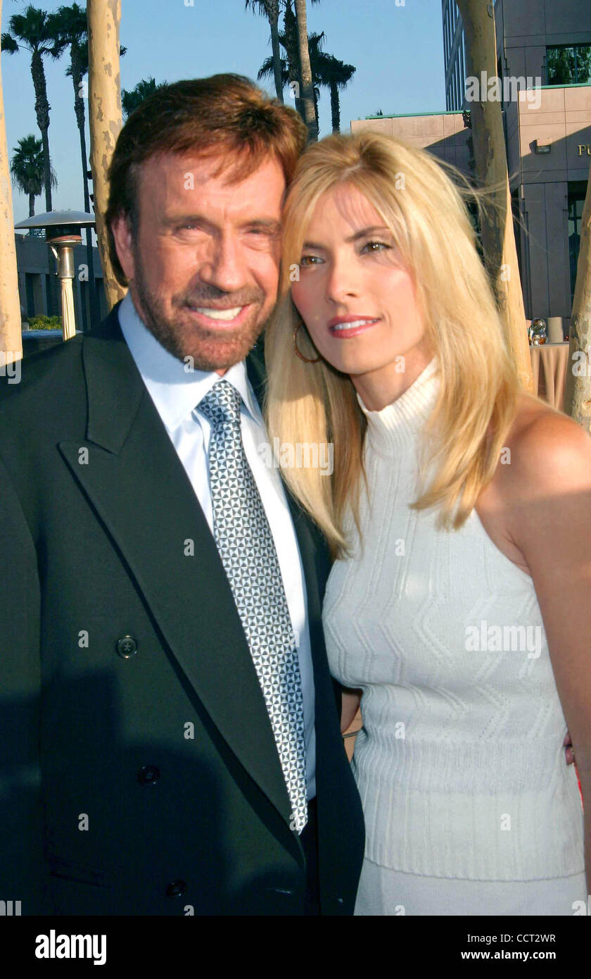 Chuck leonard hi-res stock photography and images - Alamy