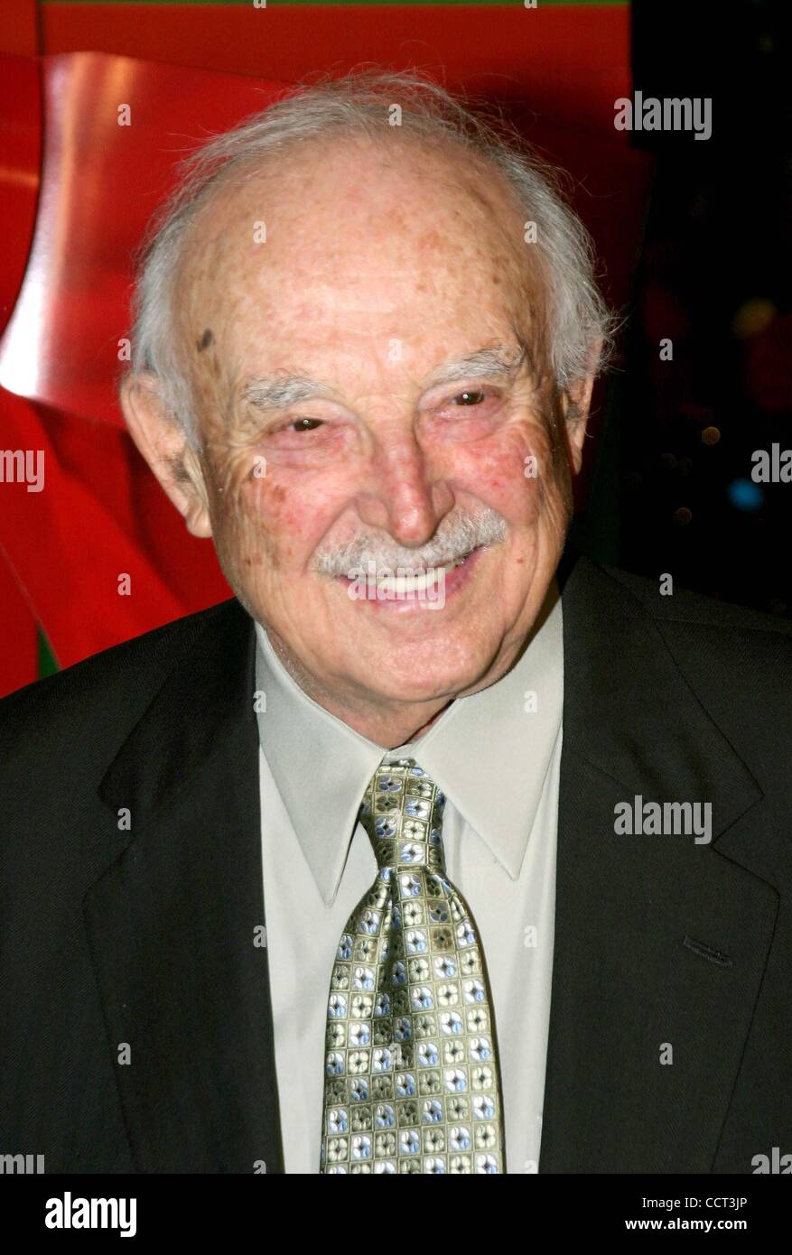 Bill macy hi-res stock photography and images - Alamy