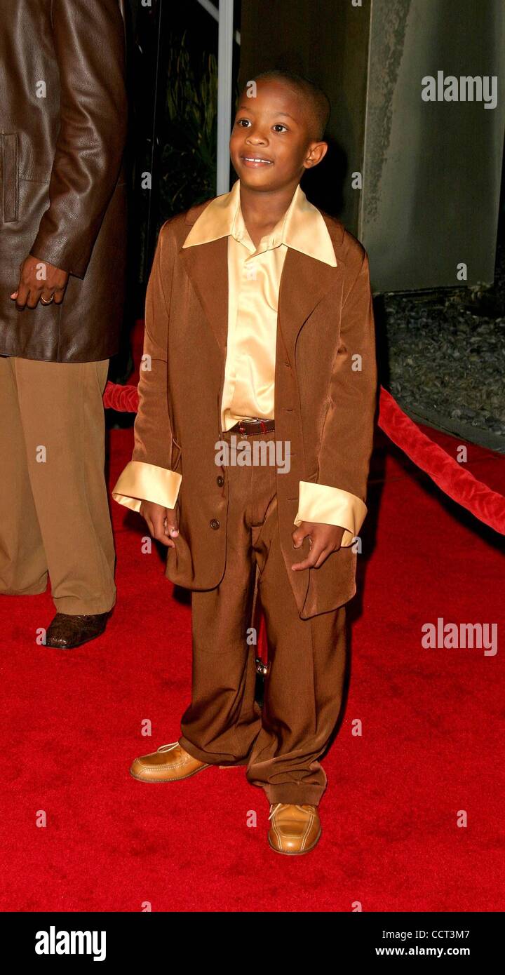 Oct. 19, 2004 - Hollywood, California, U.S. - K39831EG.RAY WORLD ...