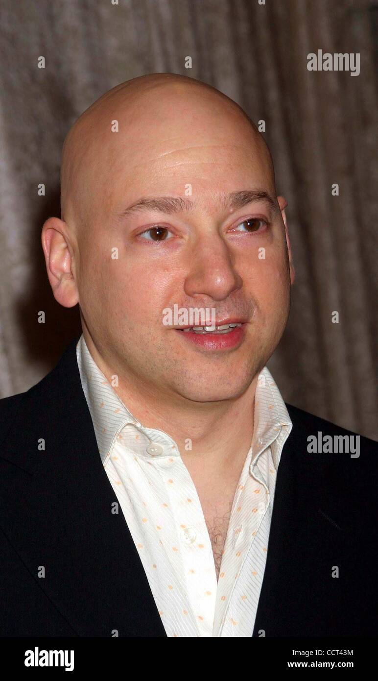 Jan. 25, 2004 - Hollywood, California, U.S. - K35009EG.GOLDEN S PARTY ...