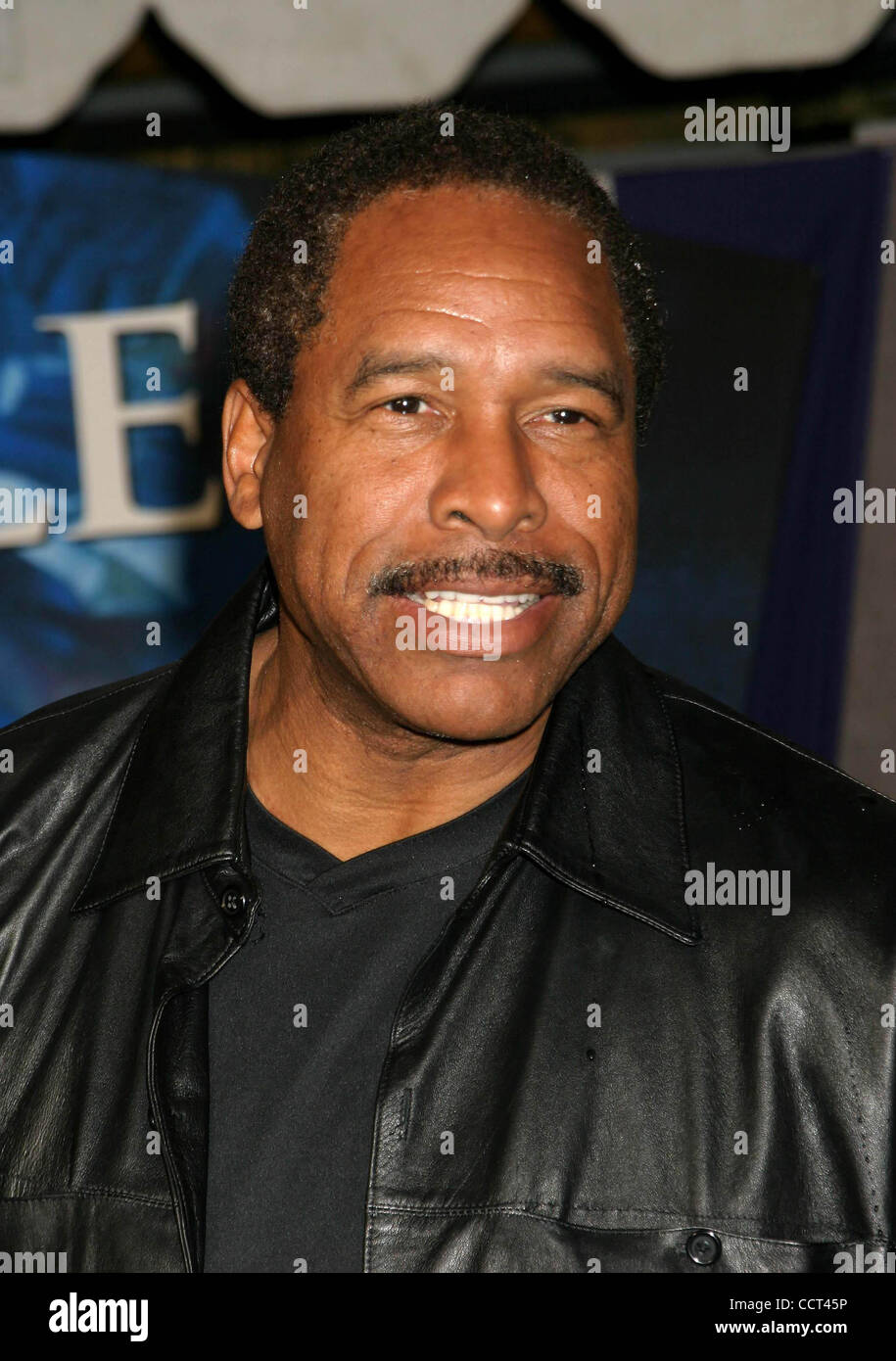 Feb. 2, 2004 - Hollywood, California, U.S. - K34986EG.MIRACLE WORLD ...