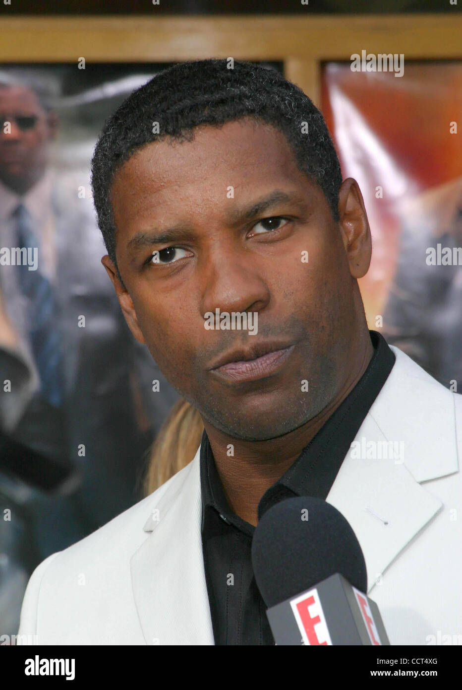 Denzel washington man on fire hi-res stock photography and images - Alamy