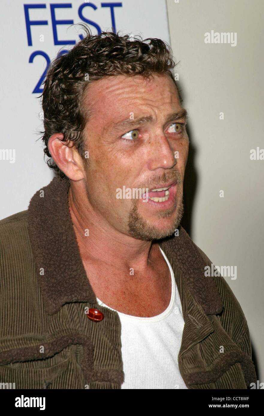 Nov. 7, 2004 - Hollywood, California, U.S. - K40155EG.DOWNTOWN: A ...