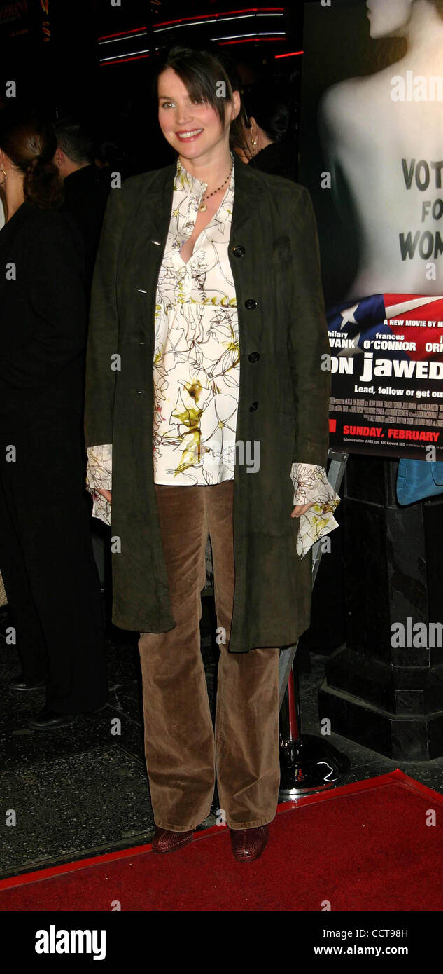 Iron jawed angels hi-res stock photography and images - Alamy