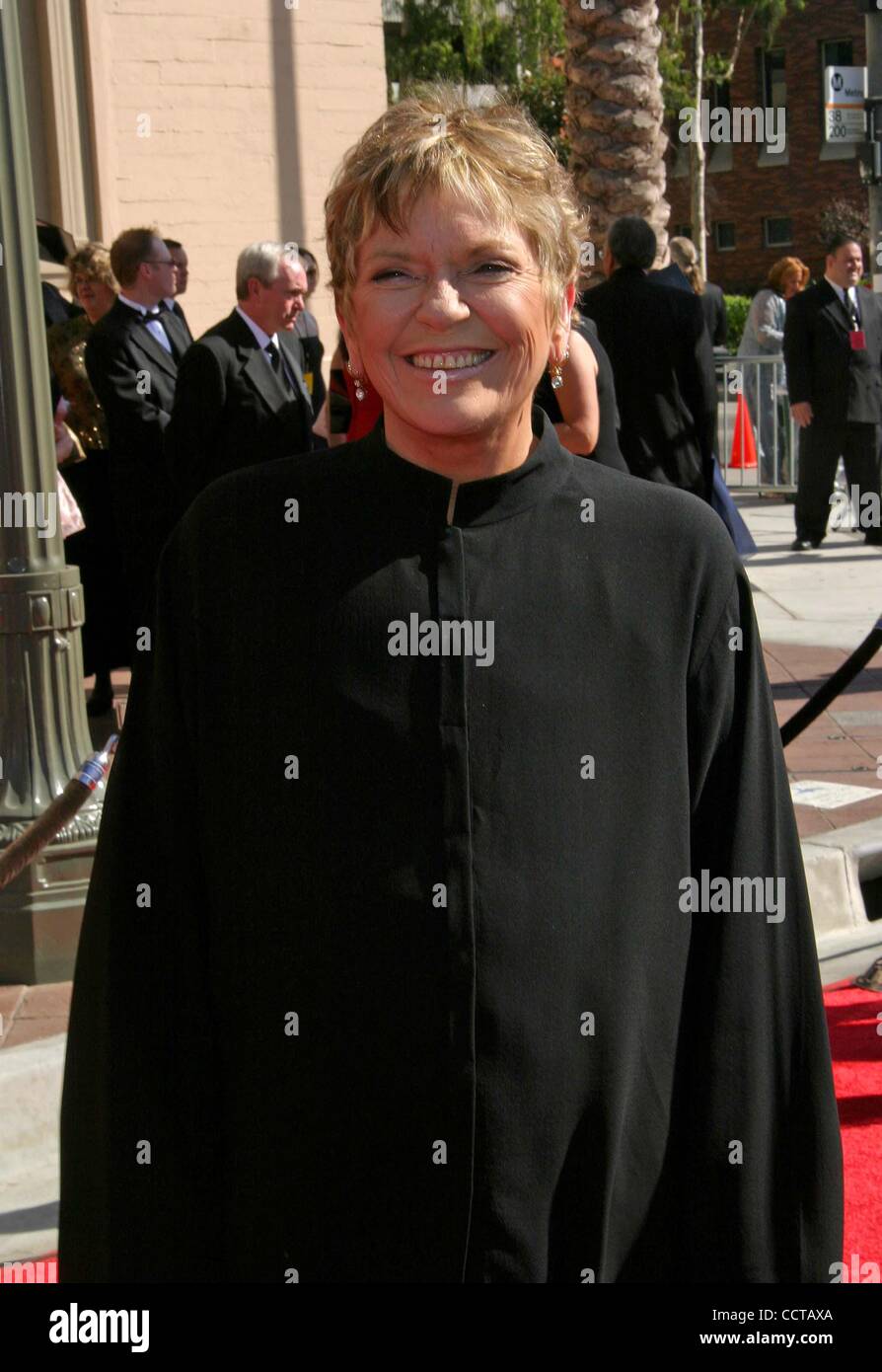 Linda ellerbee hi-res stock photography and images - Alamy