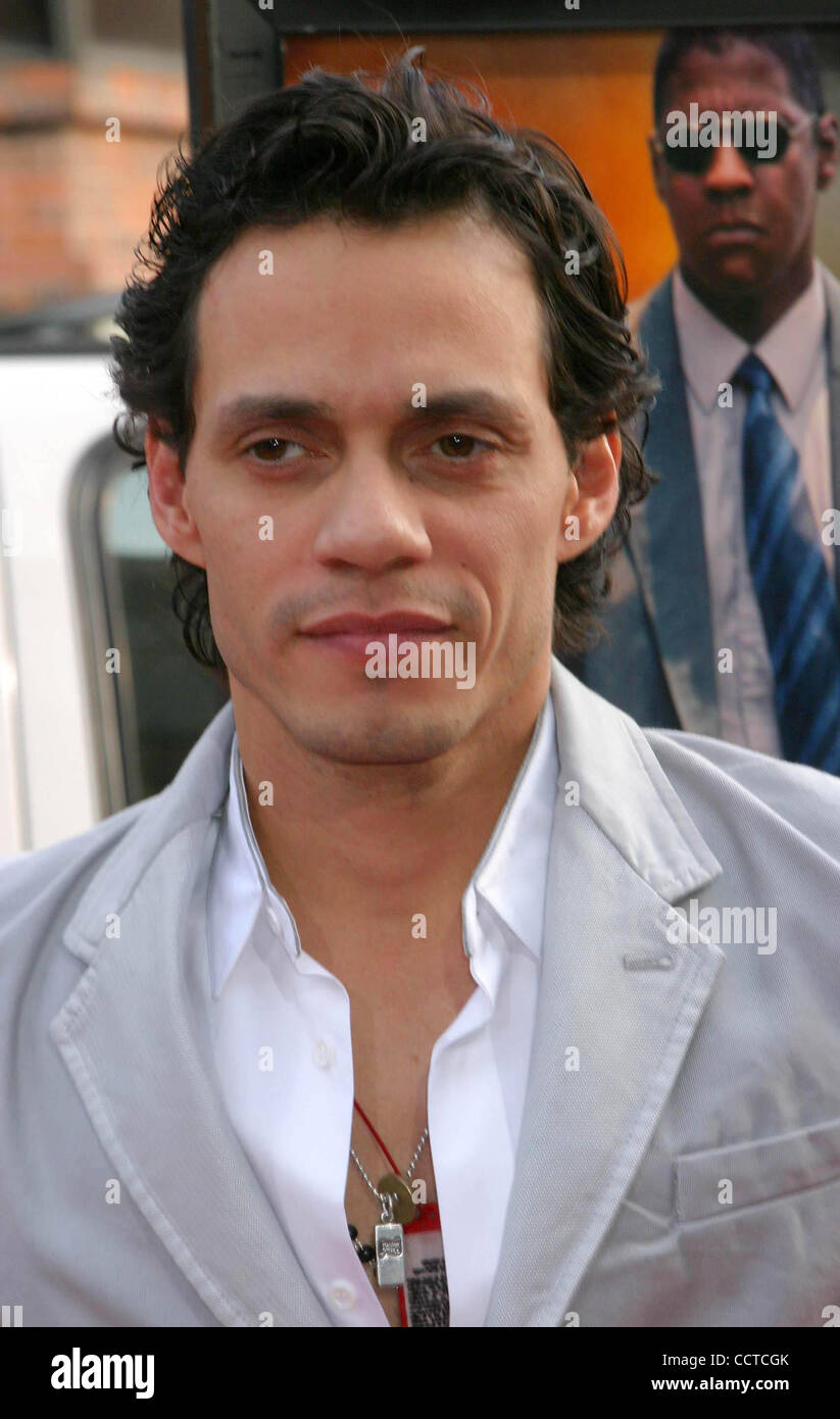 Apr. 18, 2004 - Hollywood, California, U.S. - K36584EG.MAN ON FIRE ...