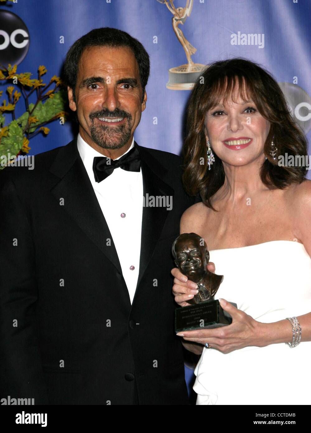 Marlo thomas and tony thomas hi-res stock photography and images - Alamy