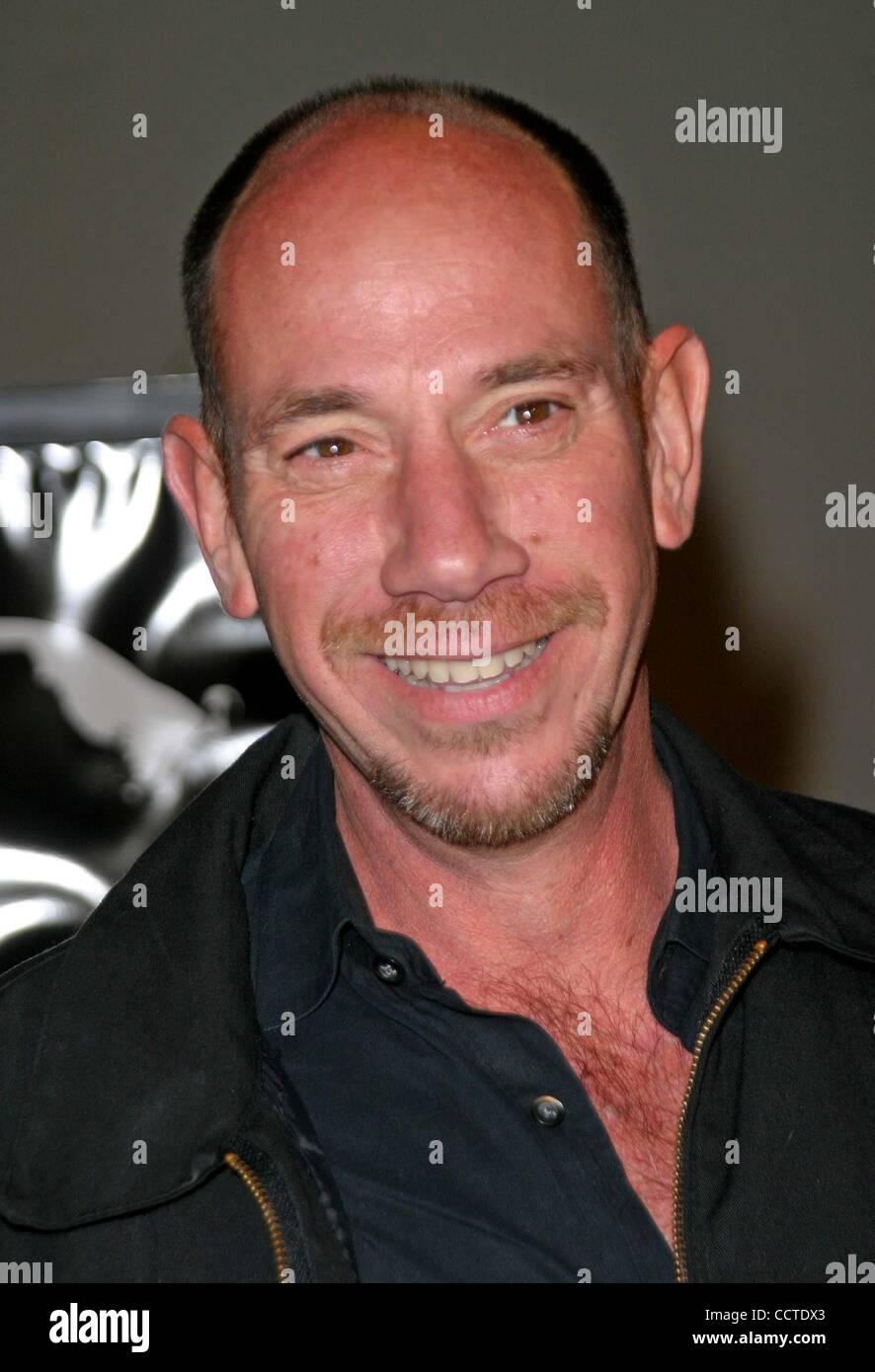Oct. 19, 2004 - Hollywood, California, U.S. - K39831EG.RAY WORLD ...