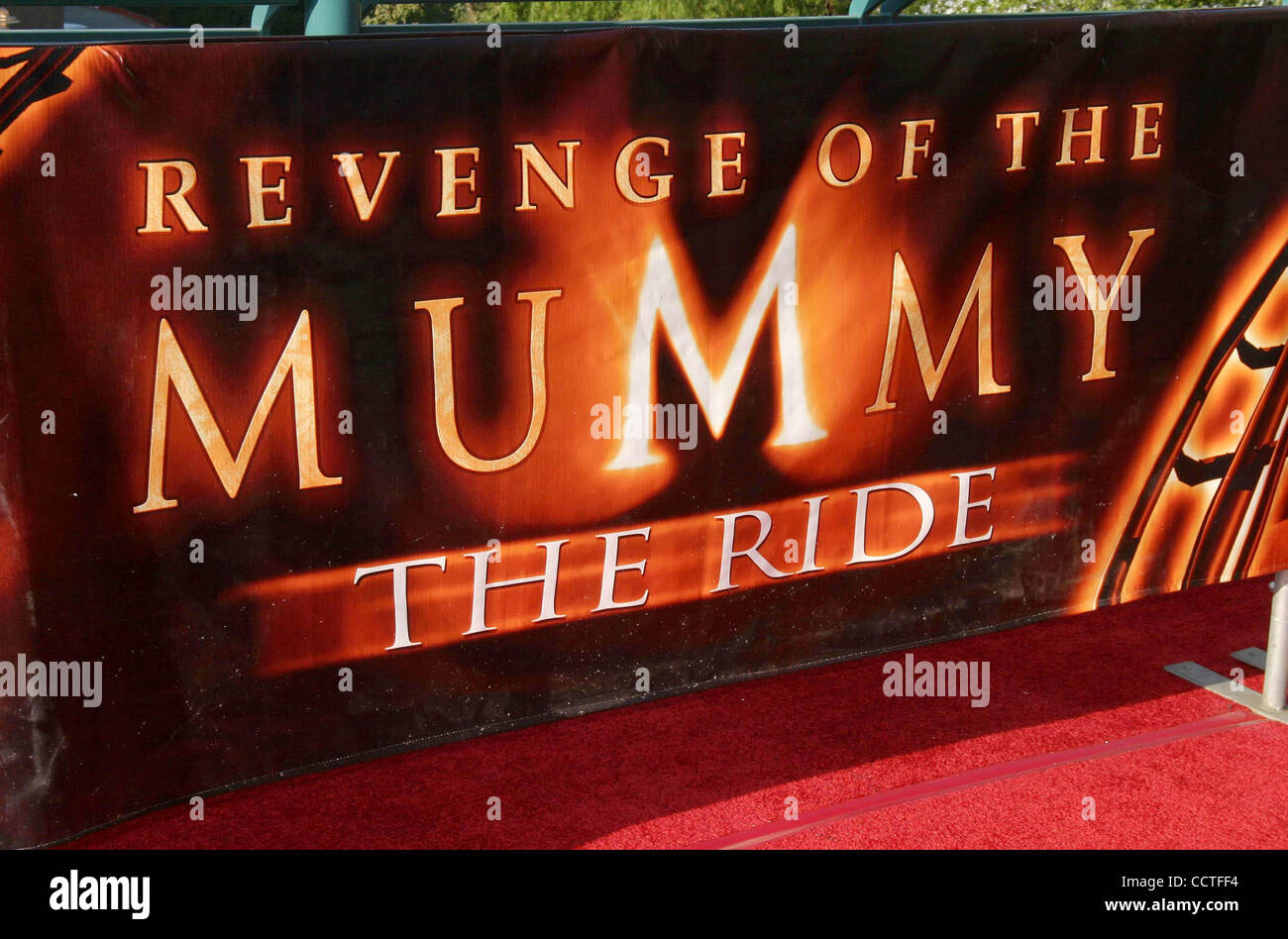 Revenge Of The Mummy Logo
