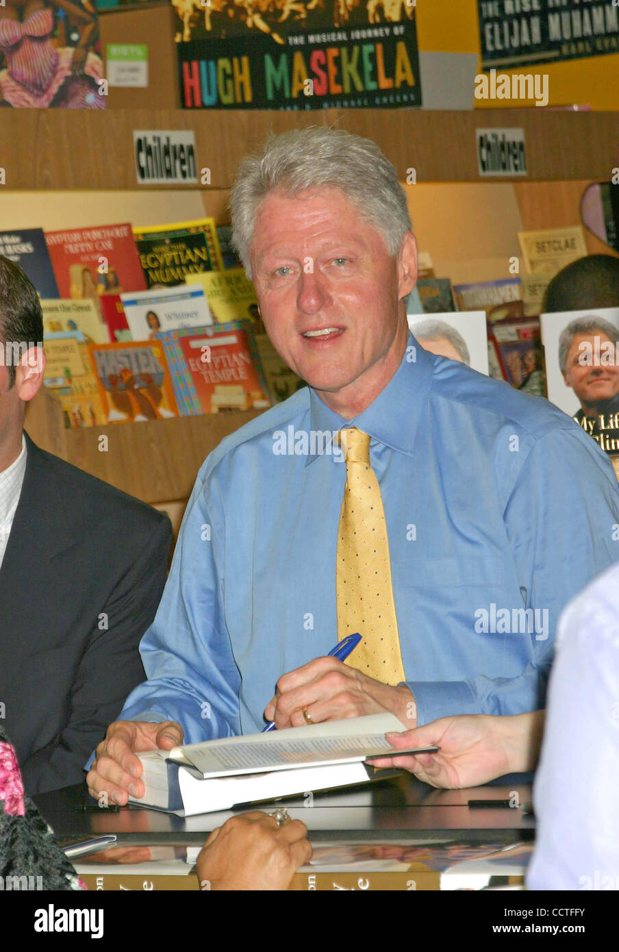 June 26, 2004 - Hollywood, California, U.S. - K37973EG.PRESIDENT BILL ...