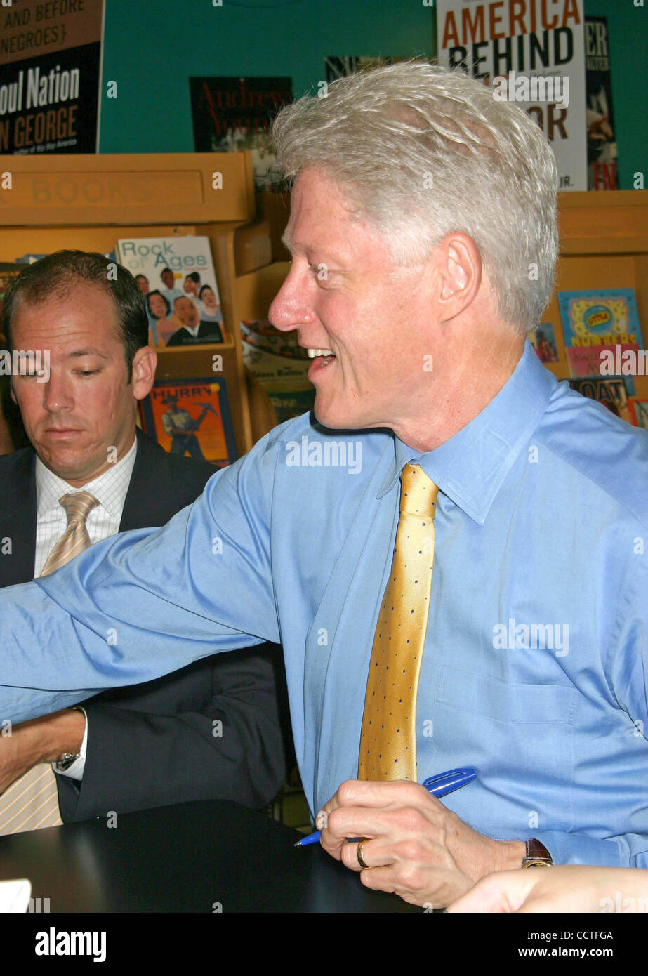 June 26, 2004 - Hollywood, California, U.S. - K37973EG.PRESIDENT BILL ...