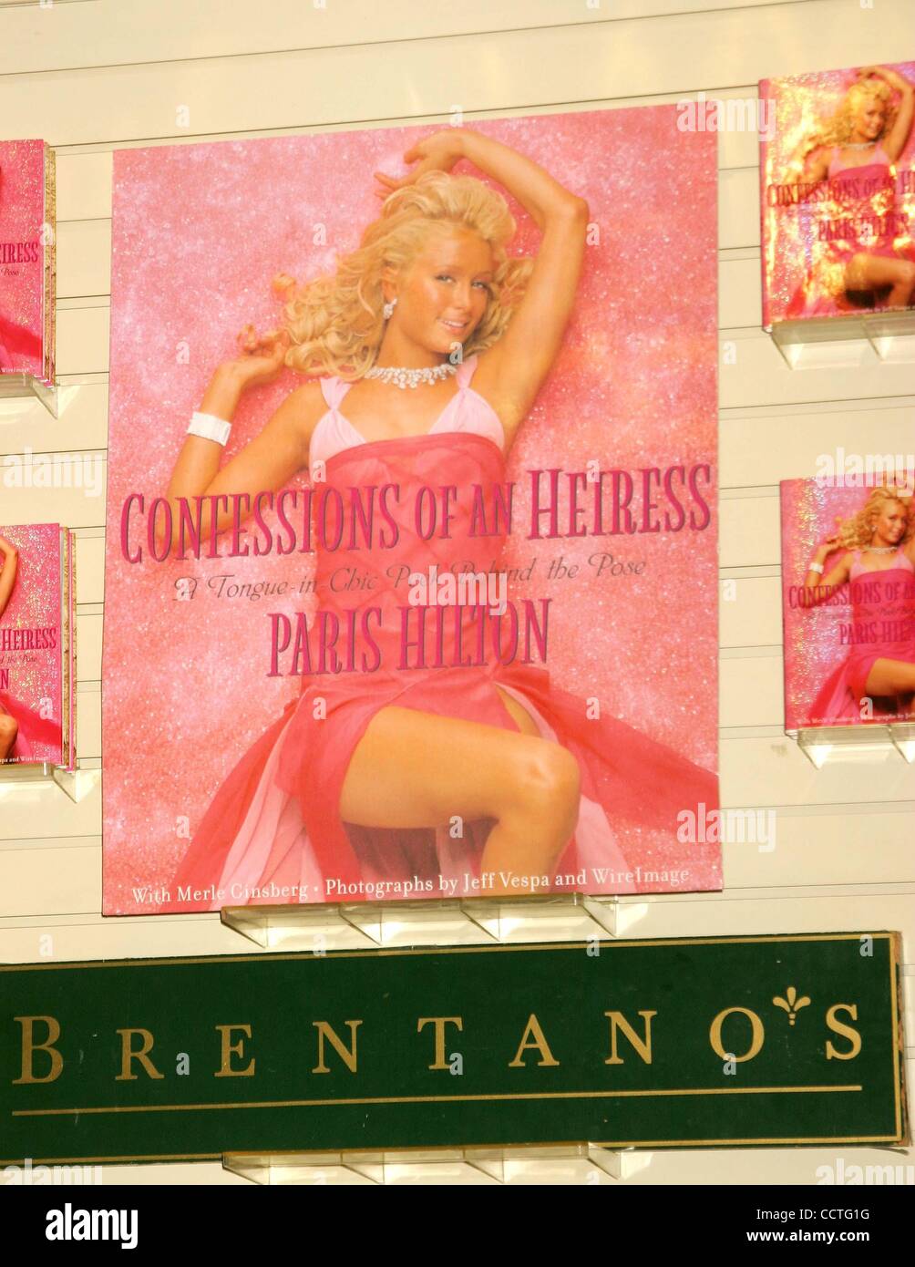 Sept. 7, 2004 - Hollywood, California, U.S. - K38957EG.PARIS HILTON ...