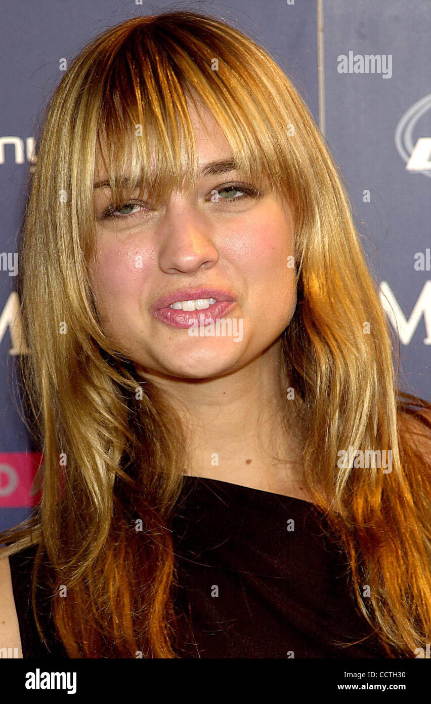 Michelle branch maxim hi-res stock photography and images - Alamy