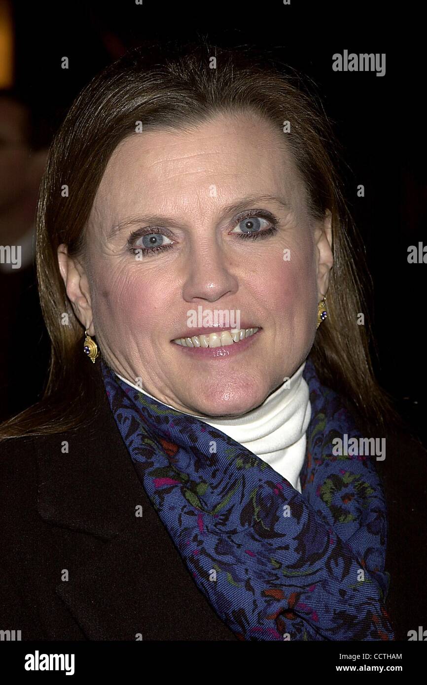 Feb. 26, 2004 - New York, New York, U.S. - K35840JKRON.FIDDLER ON THE ...