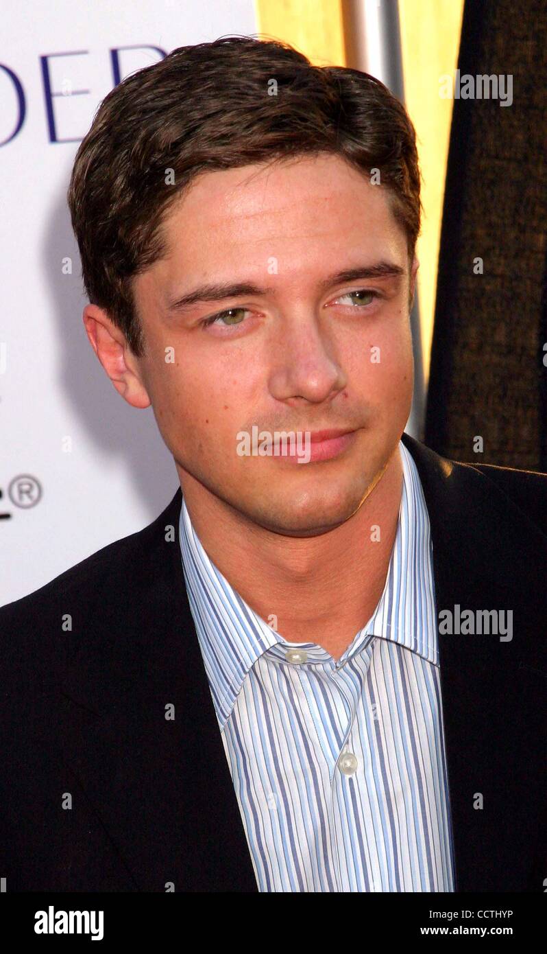 May 2, 2004 - Hollywood, California, U.S. - K36628EG.6TH ANNUAL YOUNG ...