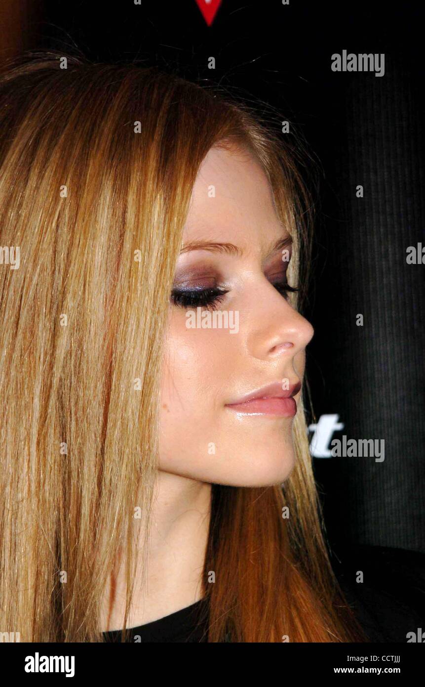 Sept. 9, 2004 - New York, New York, U.S. - K39255JKRON.MAXIM MAGAZINE'S ...