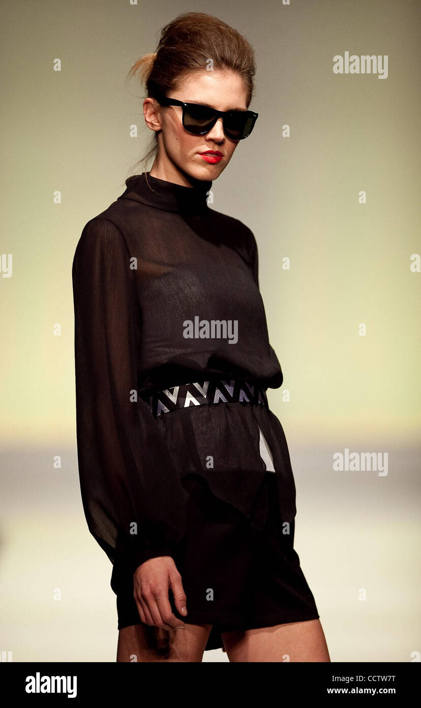 Fashion institute of design and merchandising hi-res stock photography ...