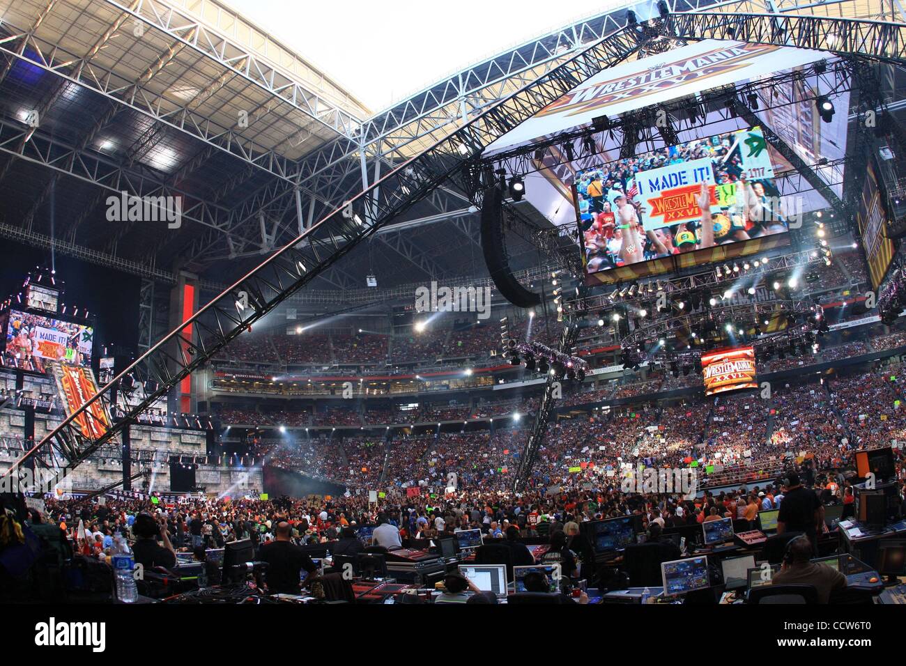 Mar 28, 2010 - Phoenix, Arizona, USA - The scene at the Phoenix Stadium ...