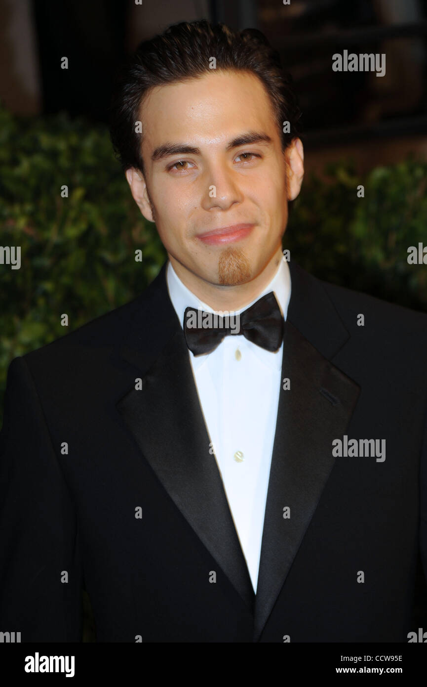 Apolo Ohno arrives at the Vanity Fair Dinner And After Party ...