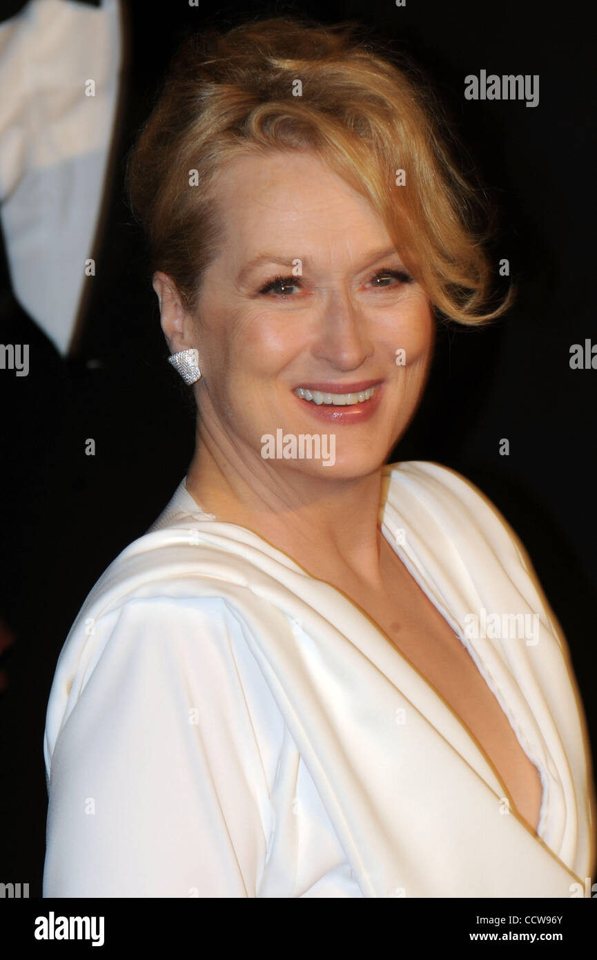 Meryl Streep arrives at the Vanity Fair Dinner And After Party ...