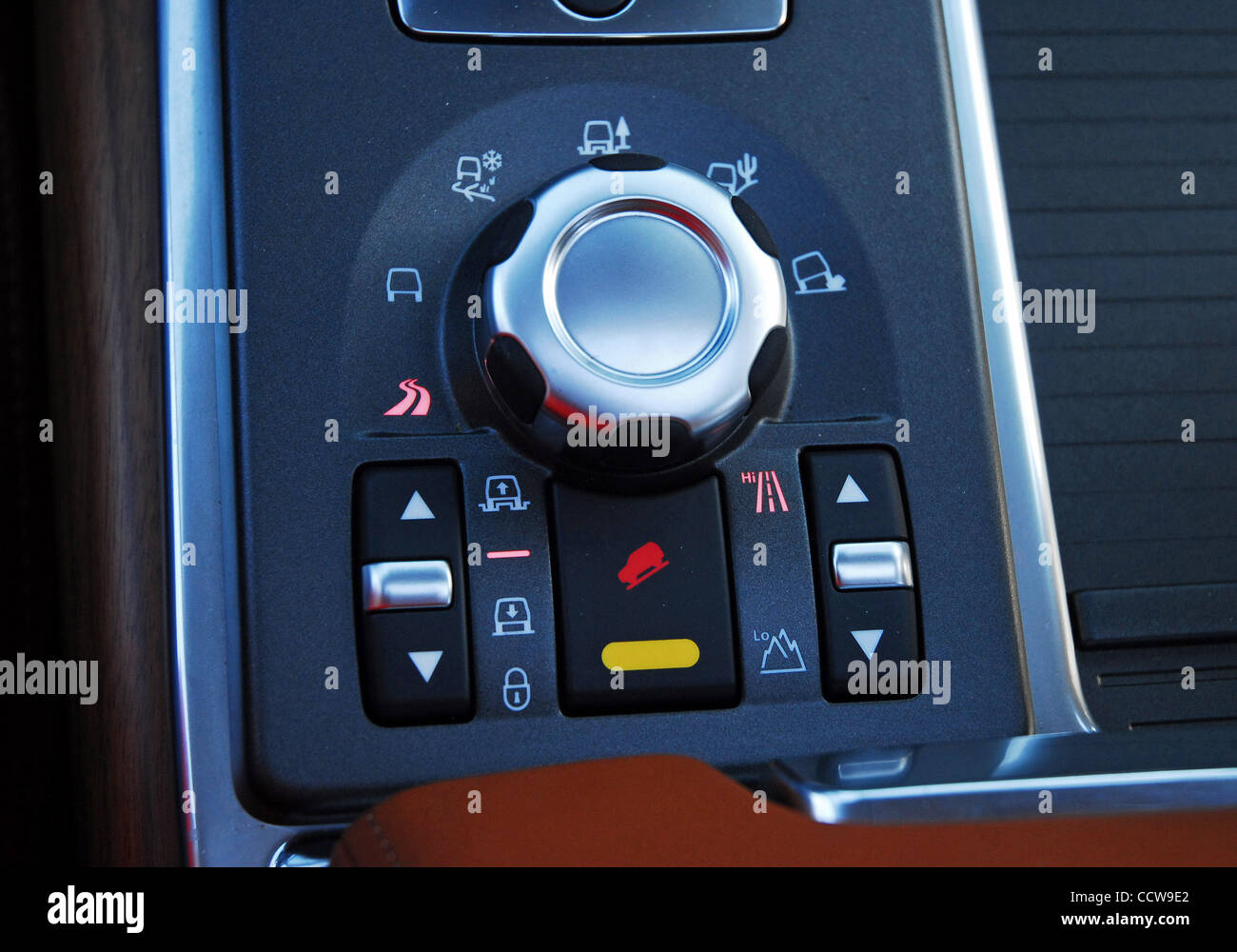 March 15, 2010. Los Angeles, California-USA. The 2010 Range Rover ...