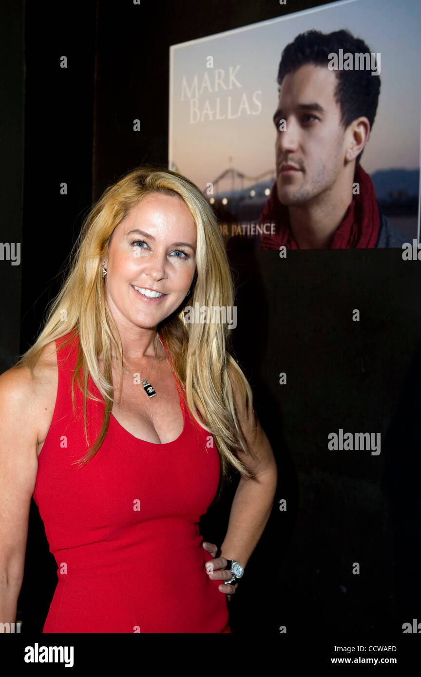 Apr 12, 2010 - Los Angeles, California, U.S. - Actor ERIN MURPHY poses ...
