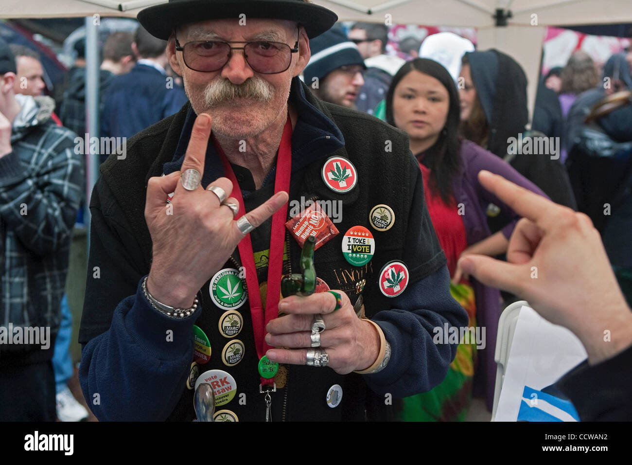 Man wearing pins hi-res stock photography and images - Alamy