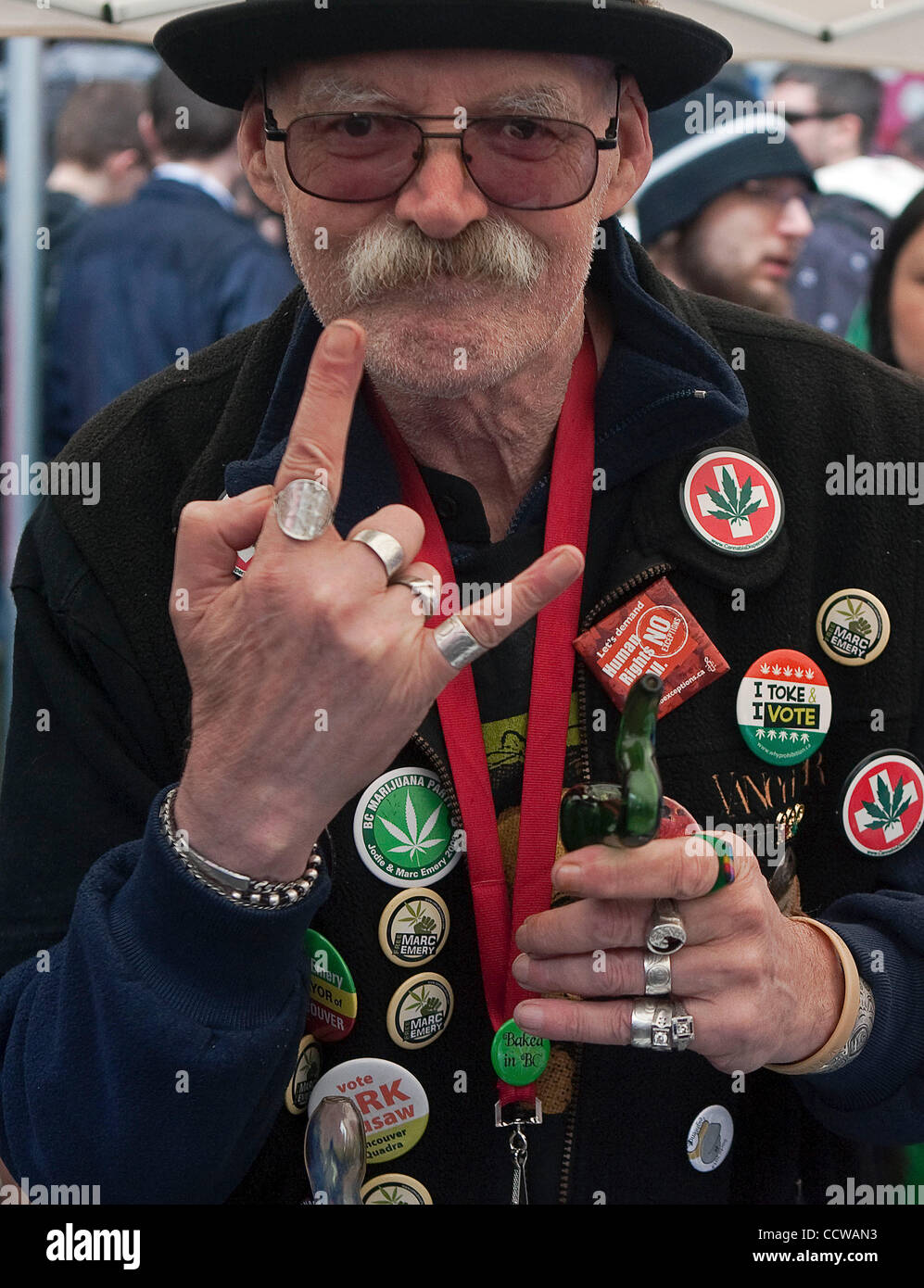 Man wearing pins hi-res stock photography and images - Alamy