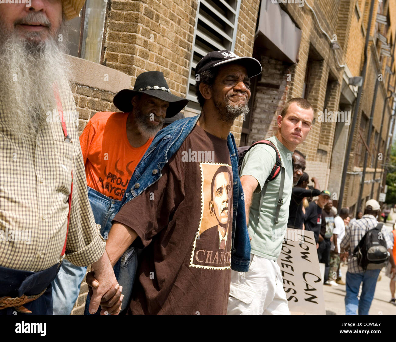Atlanta, Georgia -- Homeless residents of the Peachtree and Pine ...
