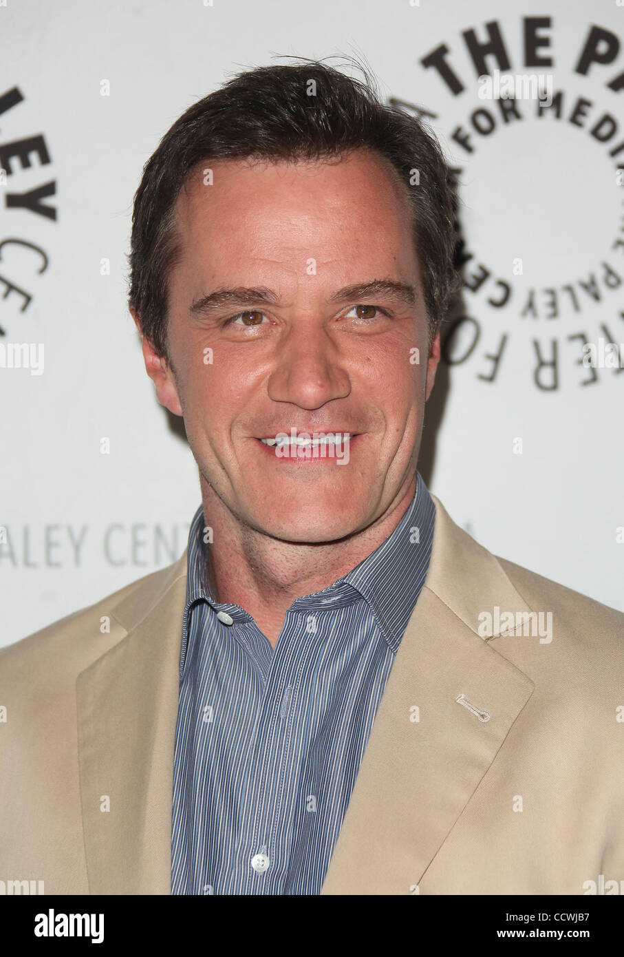 Apr 6, 2010 - Beverly Hills, California, USA - Actor Tim DeKay arriving ...