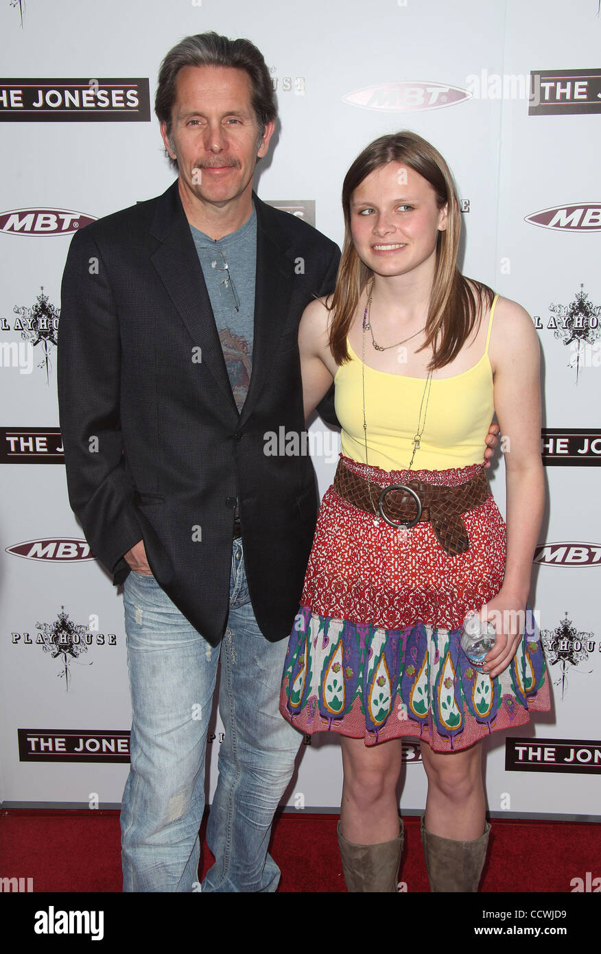 Apr 8, 2010 - Hollywood, California, USA - Actor GARY COLE with ...