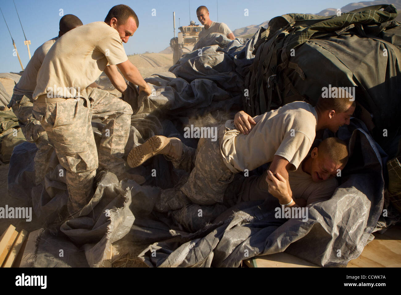 U s soldiers 4th brigade hi-res stock photography and images - Alamy