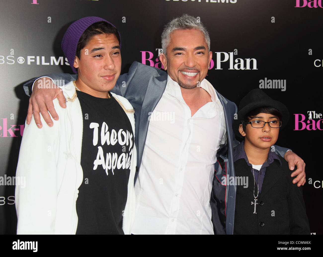 Cesar millan hi-res stock photography and images - Alamy