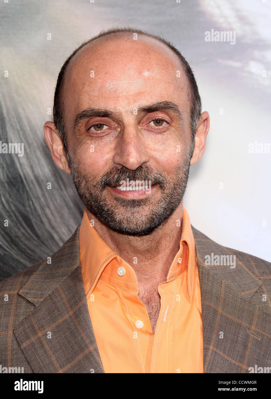 Apr 27, 2010 - Hollywood, California, USA - Actor SHAUN TOUB arriving ...