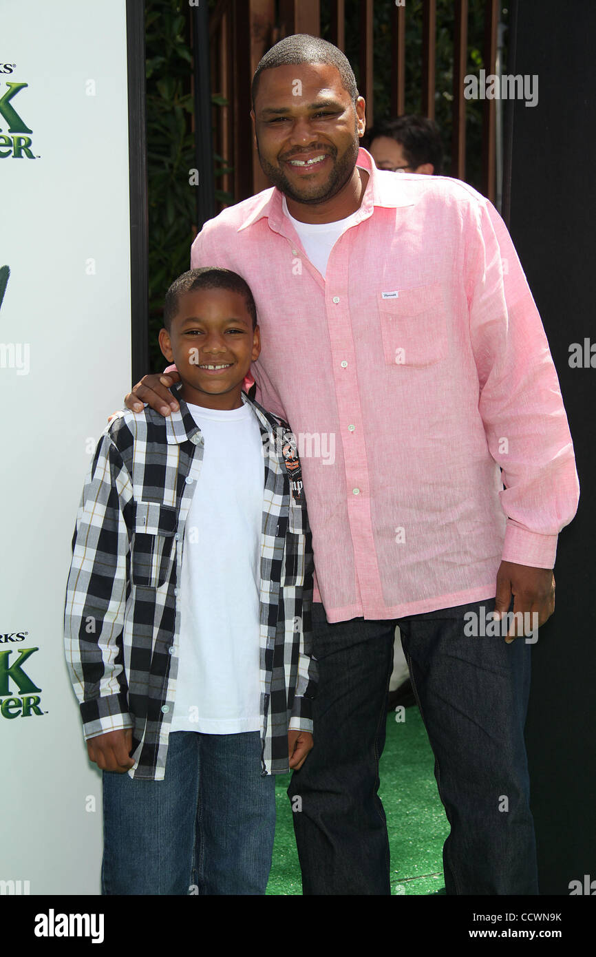 Anthony anderson and nathan anderson hi-res stock photography and ...