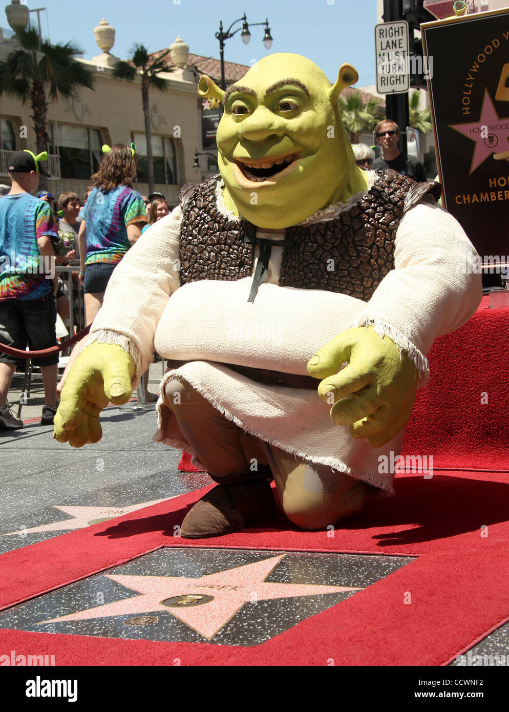 May 20, 2010 - Hollywood, California, USA - SHREK receives star on Walk ...