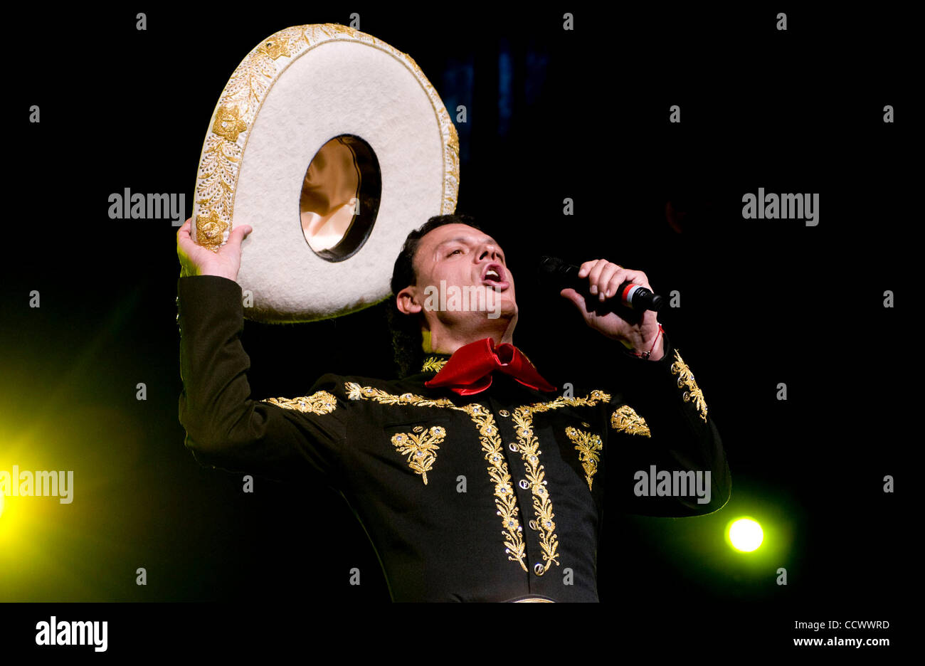 Pedro fernandez singer hi-res stock photography and images - Alamy