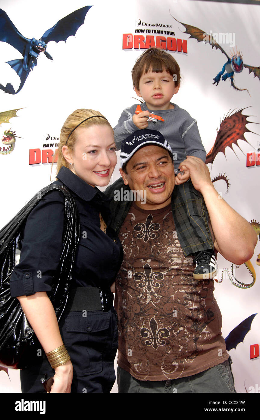 Amy mencia hi-res stock photography and images - Alamy