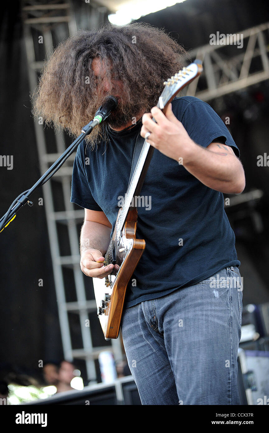 May 23, 2010 - Columbus, Ohio; USA - Singer / Guitarist CLAUDIO SANCHEZ ...