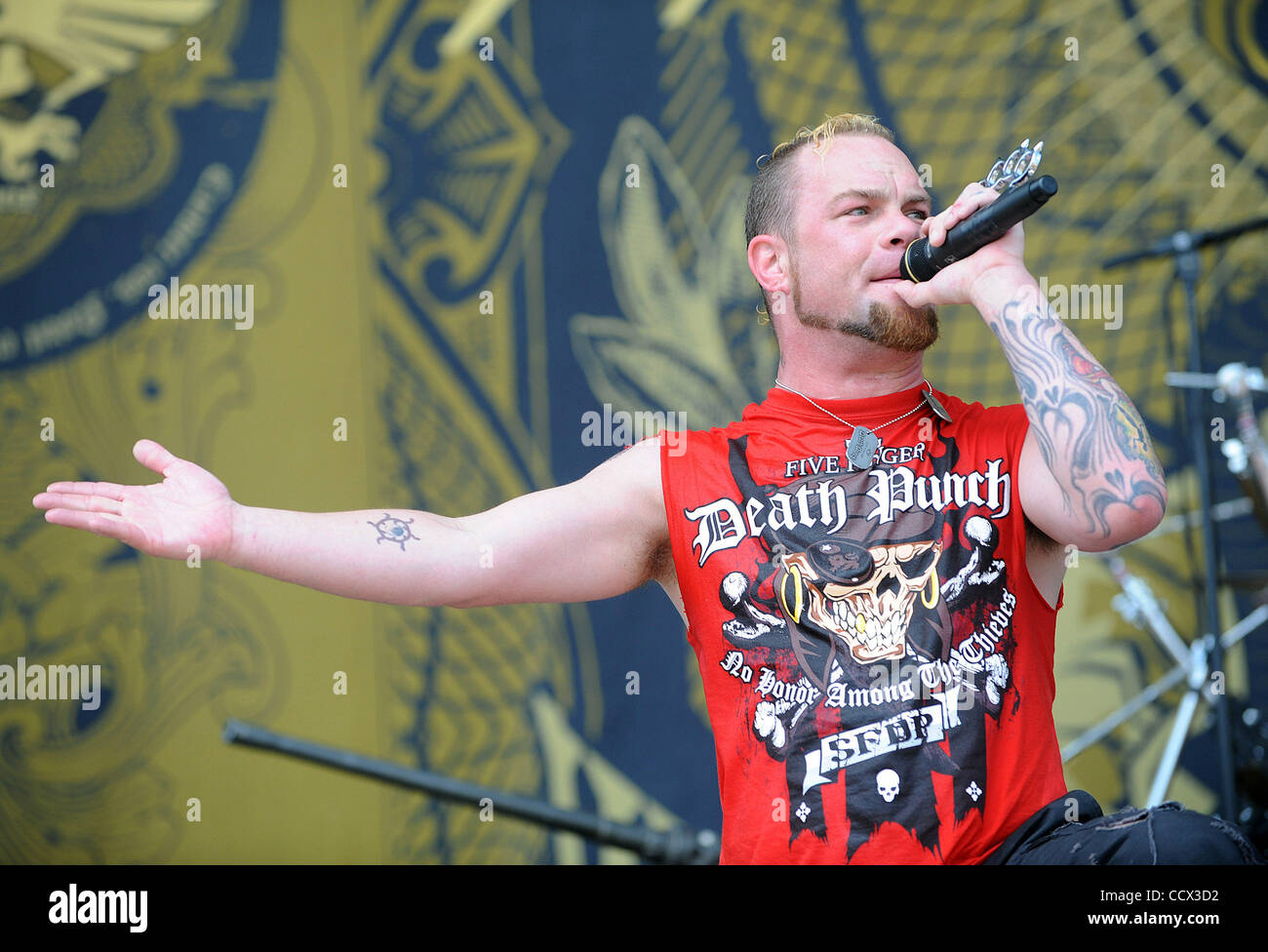 May 23, 2010 - Columbus, Ohio; USA - Singer IVAN GHOST MOODY of the ...