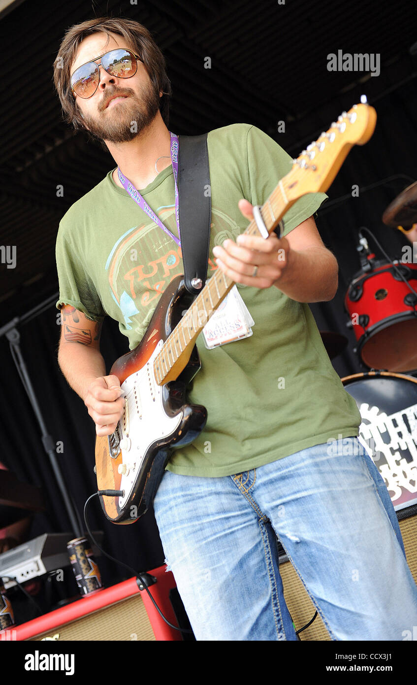 May 28, 2010 - Raleigh, North Carolina; USA - Singer / Guitarist ...