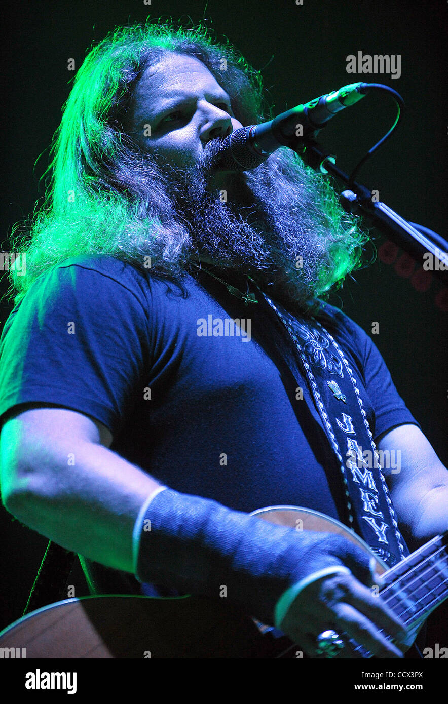 May 28, 2010 - Raleigh, North Carolina; USA - Singer / Guitarist JAMEY ...