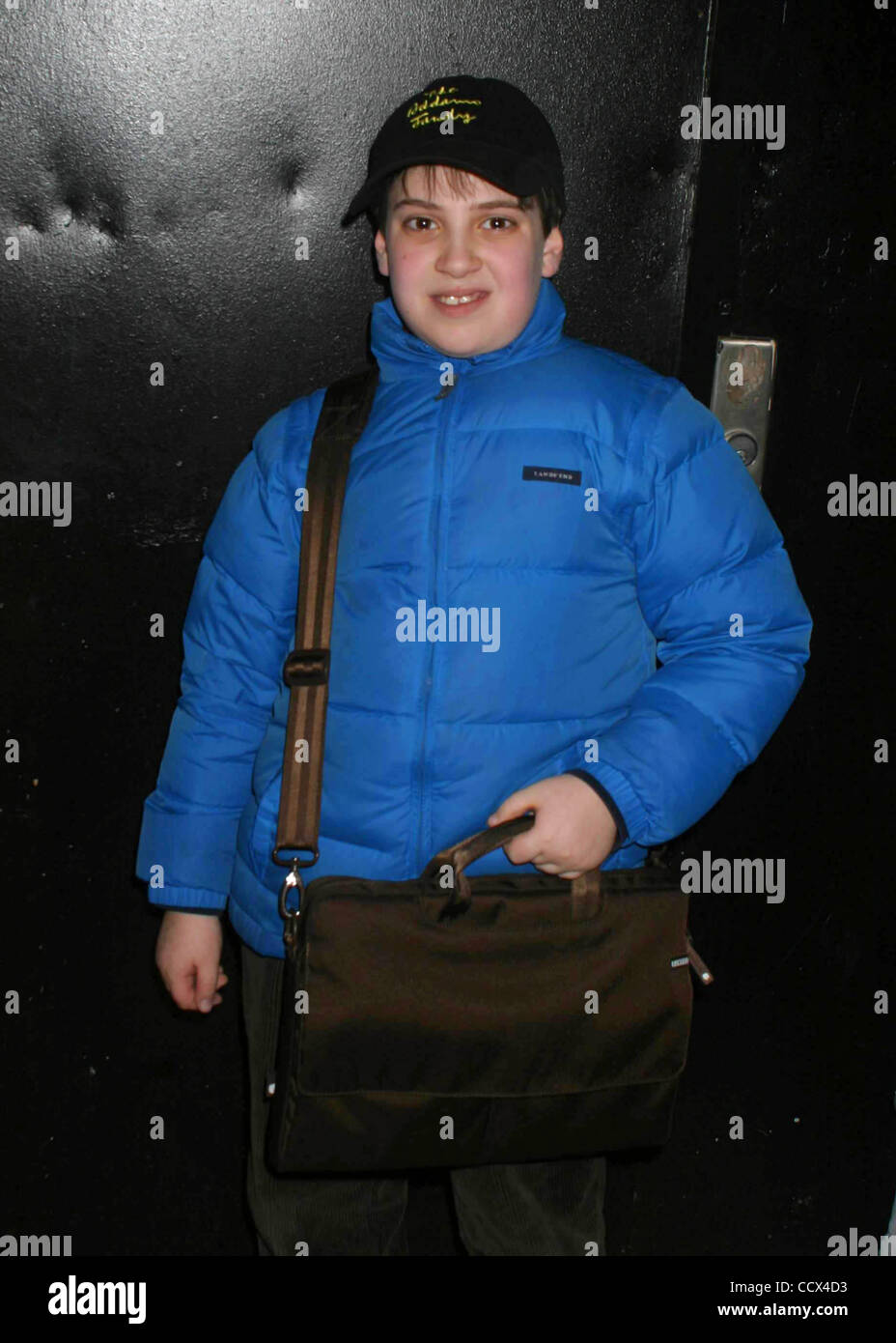 The addams family cast hi-res stock photography and images - Alamy