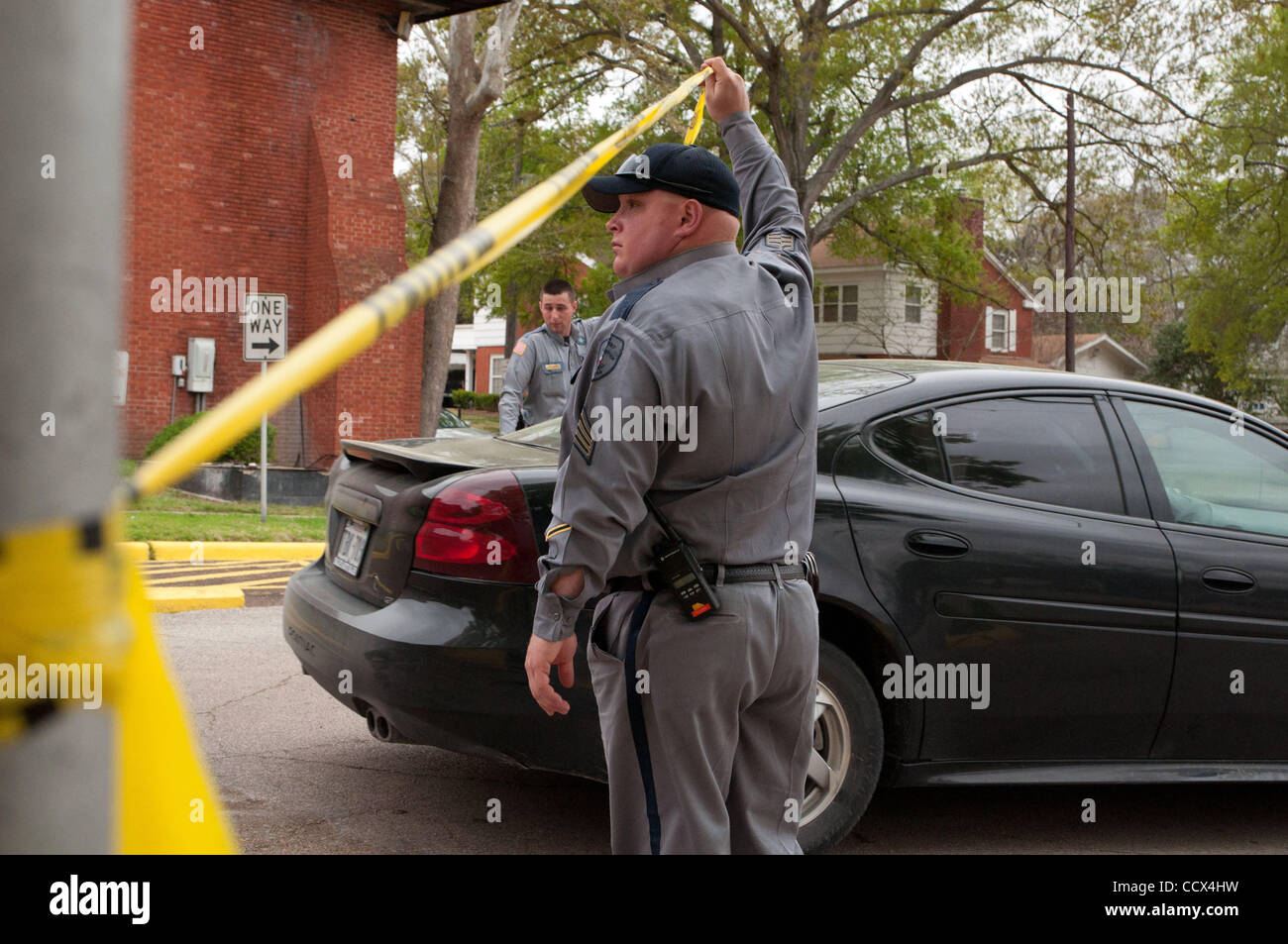Correctional officers let a car pass out of the Huntsville Unit. The US ...