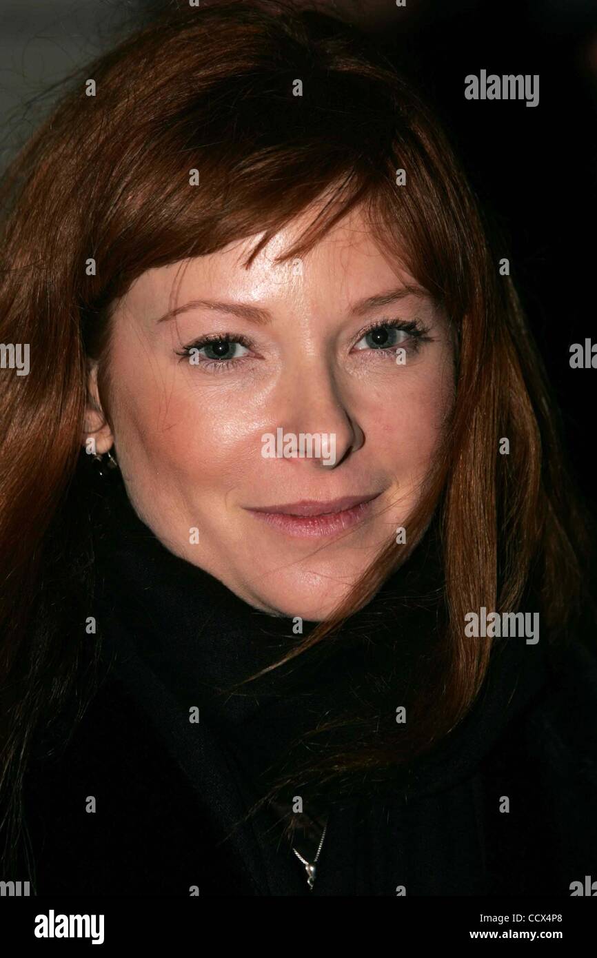 Julie Port's Instagram, Twitter & Facebook on IDCrawl